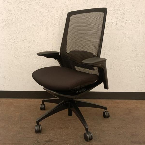 【メーカー】オカムラ / 【シリーズ】フィノラ（）【型番】C787MS-F1G1【参考価格】224,290円（税込）【製造年】2025年製【カラー】ブラック背カラー:ブラック 座カラー:ブラック※色名はメーカー公式色名称と異なる場合がござい...