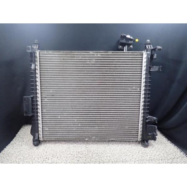 **** 商品説明を必ずご確認ください ****部品管理番号：202411323020400メーカー純正品番：21410-3VS1B部品名：ラジエータメーカー代替品番：21410-3VS2A部品区分：リサイクル品部品マイナー：~車名：ノート...