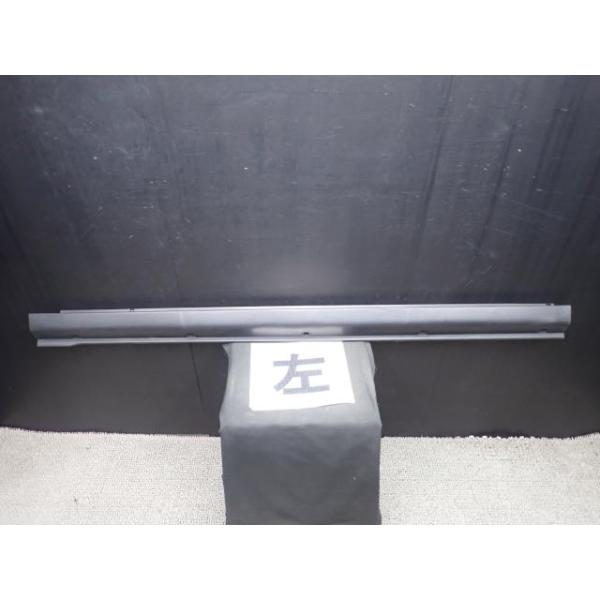 **** 商品説明を必ずご確認ください ****部品管理番号：202511835813800メーカー純正品番：77240-65P00-5PK部品名：左サイドステップ部品メーカー品番：ウラNo.77241-65P0部品区分：リサイクル品車名：...