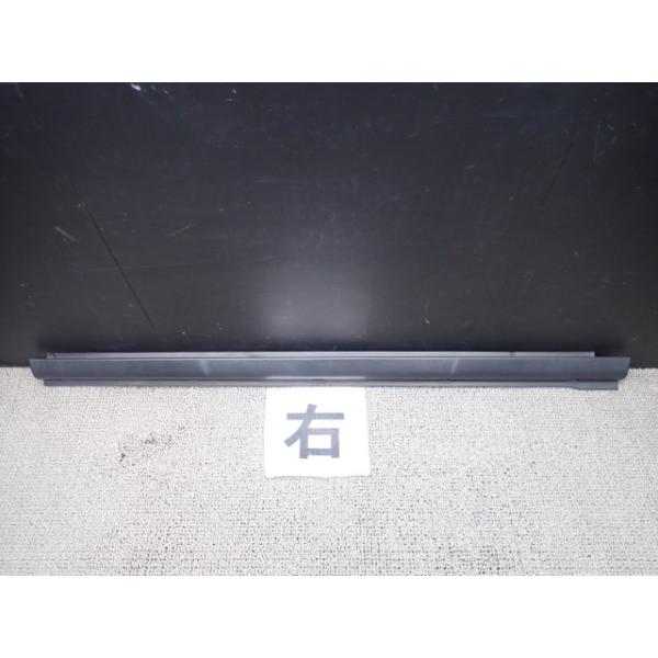 **** 商品説明を必ずご確認ください ****部品管理番号：202512144413700メーカー純正品番：77230-65P00-5PK部品名：右サイドステップ部品メーカー品番：ウラNo.77231-65P0部品区分：リサイクル品車名：...