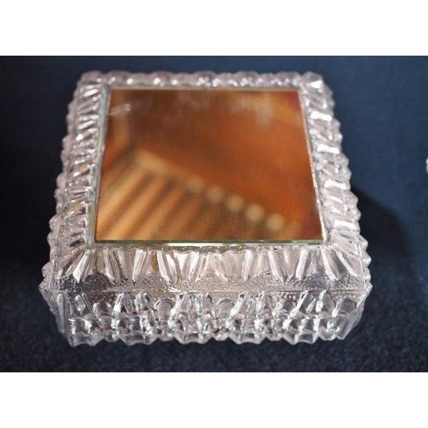 【商品サイズ】（幅）230mm×（奥）230mm×（高）130mm★金具などを含めた最大値。若干の誤差はご勘弁を。【重要】送料別  Bサイズ 要送料表確認　↓↓