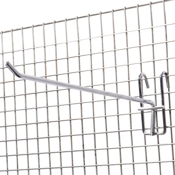 ●商品陳列などに便利なディスプレイ用品●一般的な5cm角のディスプレイネット(格子状のネット什器)に対応しており、商品などを陳列するための定番アイテム。使い方次第では倉庫や工房などの作業スペースで、工具・資材の整理にも活用できます。●コネク...