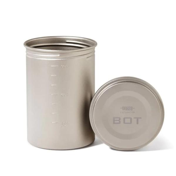 ●鍋と水筒の2役で使える便利なアウトドアアイテム●チタンを使用した軽くて丈夫なアウトドア用品を取り扱うアメリカのアウトドアメーカー「VARGO」。●クッカーの詳細 サイズ(直径×高さ):105×160mm、重量:5.2oz/147g、素材:...