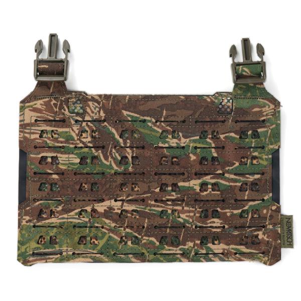 ●武装を瞬時に切り替え、戦術を自在に。●エアソフトガンの監修や、装備の設計を行うオーストリアのブランド「NOVRITSCH」。●MOLLEパネルの詳細 対応:ASPCプレートキャリア、サイズ:約25×16cm、重量:約110g[仕様・意匠は...