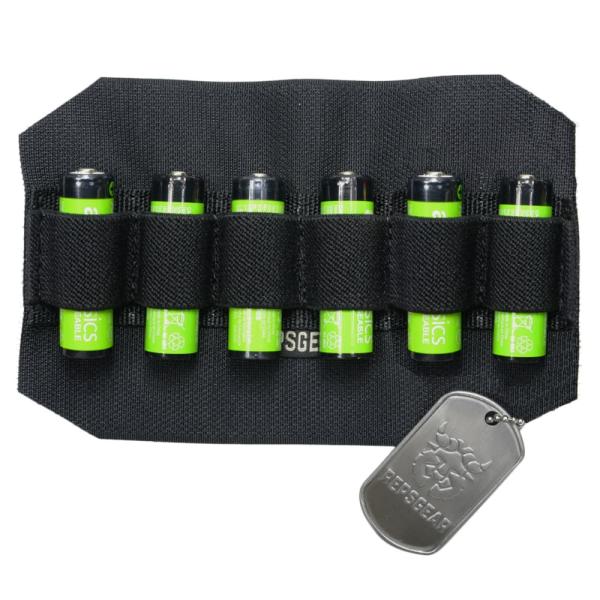 ●サイリウムや単三電池を収納可能なベルクロ対応インサート●ミリタリーブランド「REPSGEAR(レプズギア)」のケミカルライト/バッテリー用インサート。6ヵ所の伸縮素材製ループにケミカルライト(サイリウム)や単三電池(AAバッテリー)を収納...
