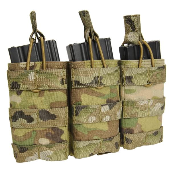 ●使い勝手の良さが光る3連仕様のマガジンポーチ●M16、M4ライフルなどで使われる5.56mm弾マガジンを3本収納可能。トイガン用マガジンでもご使用いただけます。収納したマガジンはショックコードでしっかりと固定して、コードに取り付けられたス...