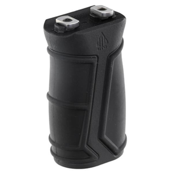 ●濡れた状態でもしっかりとグリップできるラバーを備えたグリップ●米国のシューティング/ハンティング用品メーカーLEAPERS (リーパーズ)社の自社ブランド「UTG」製。M-LOK搭載のハンドガードに対応したフォアグリップ。滑り止め用に2つ...