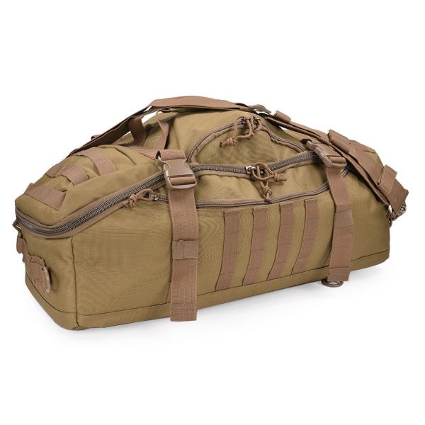 ●収納力抜群で大容量のダッフルバッグ●RED ROCK OUTDOOR GEAR(レッドロックアウトドアギア)のトラベラーダッフルバッグ。メイン収納の容量は約48Lと大容量となっており、旅行かばんとして役立ちます。●ダッフルバッグの詳細 外...