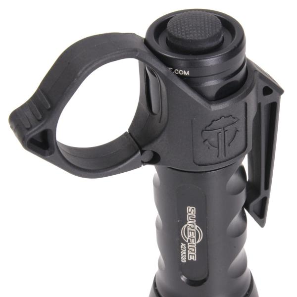 ●指にリングをはめてライトを保持できるフラッシュライトリング●クリス・コスタ氏がプロデュースしたフラッシュライトリングの改良版である、「THYRM(サイリム)」社製の「SwitchBack 2.0 Large Flashlight Ring...