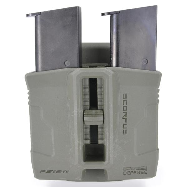 ●ベルトループ付きの、マガジンを2本収納できるマグケース●FABディフェンス社のダブルマグケース。マガジンを2本収納でき、背面のパドルは同梱のベルトループと交換可能。●マグポーチの詳細 適合マガジン(ガスガン):ダブルマグポーチ<br...