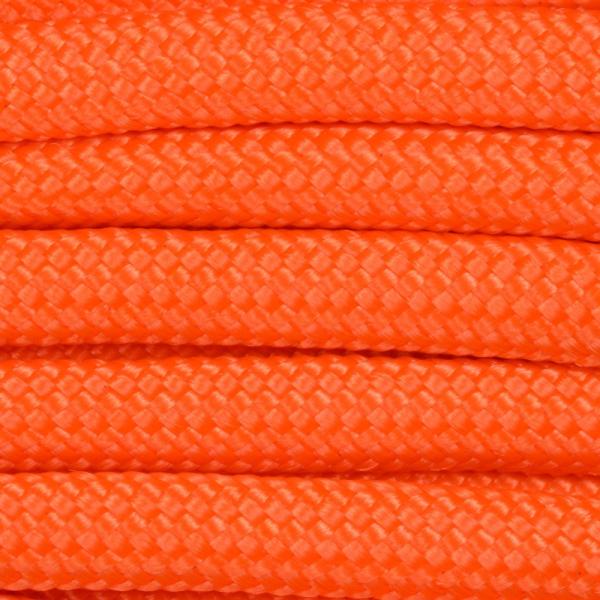 ●切り売りだから無駄なく使えるパラシュートコード●ATWOOD ROPE(アトウッドロープ)社製。安全対策としても取り入れられており、遠くからでもよく目立つNeon Orange(ネオンオレンジ)カラーが特徴の550パラコード。●パラコード...