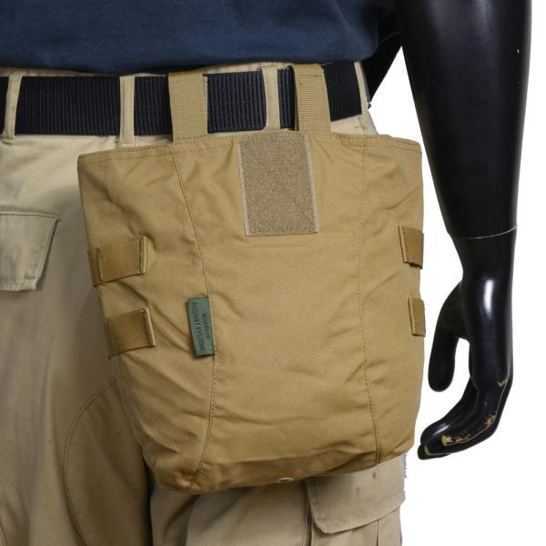 ●空マガジンを収納し易いデザインの大型ダンプポーチ●WARRIOR ASSAULT SYSTEMS社の空マガジンの収納し易さを追求した、LRUDP（ラージ ロールアップ ダンプポーチ） Gen2です。マガジンの挿入がし易い様に、収納口外周は...