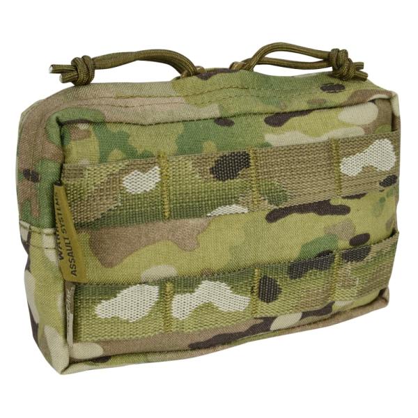 ●コンパクトで他の装備に干渉しにくいユーティリティポーチ●軍隊、法執行機関向けに高品質なミリタリーギアを提供する「WARRIOR ASSAULT SYSTEMS」のユーティリティポーチ「Small Horizontal MOLLE Pouc...