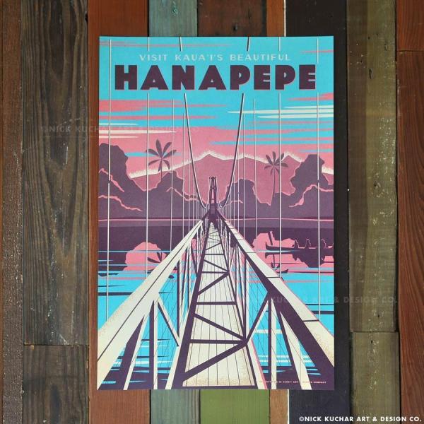 【 Hanapepe Swinging Bridge 】1900年代に建てられ、90年代のハリケーンイニキの後に再建されたハナペペの有名な揺れる橋を特徴としています。ニック・カッチャー/ハワイのオアフ島在住のアーティスト。出身地のフロリダ州...