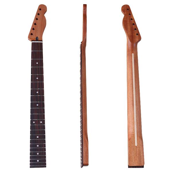 ネック　：マホガニー指板　　：ローズウッドフレット：22フレット仕上げ　：艶消しナット幅：42mmヒール幅：56mmペグホール：10mm生産国　：中国
