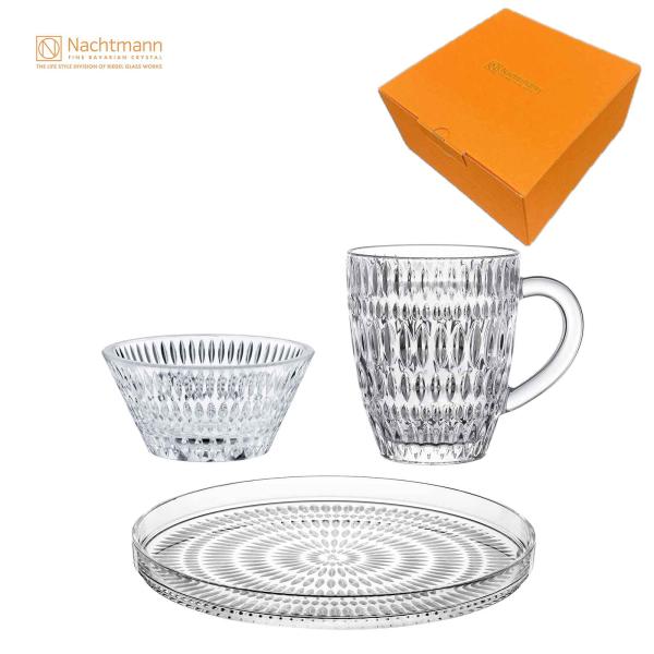 印象的でモダンなカットが人気のナハトマンが展開するコレクションの中から、ドリンクとフードを一緒に楽しめるセットをお届けいたします。爽やかなモーニングや気軽なブランチ、心躍るアフタヌーンティーや気分転換のブレイクタイム、ゆったりとした食後のひ...