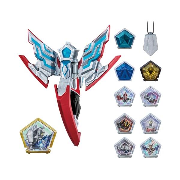DXオメガスラッガー 最強なりきりセット・（C）円谷プロ（C）ウルトラマンオメガ製作委員会・テレビ東京・［カテゴリー］ウルトラマンオメガ・［使用電池］単4 × 2（別売）・［対象年齢］3才〜