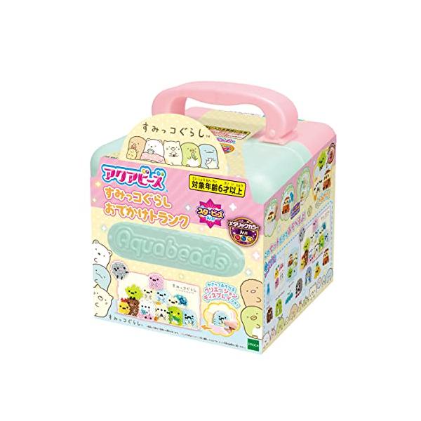 ・白  AQ-S94・「アクアビーズ」はイラストシートに合わせてビーズを並べ、きりふきでお水をかけるだけで簡単にビーズ作品が作れるメイキングトイです。針や糸、アイロンなどを必要とせず、水だけで遊べます。・すみっコぐらしで人気のすみっコ・みに...
