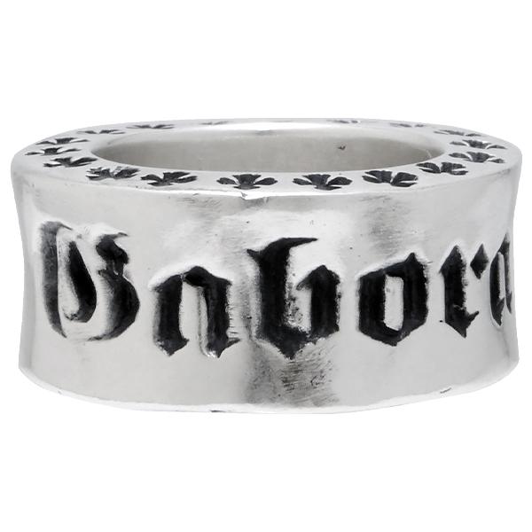 【アイテム説明】定番のガボラトリーシガーバンドリングの上下に共に一周ゴシッククロスを刻印したカスタムリング。【ブランド】  ガボラトリー【サイズ】幅:約12mm厚み:約3mm【素材】 シルバー925【付属品】ギャランティーカードポーチポリッ...