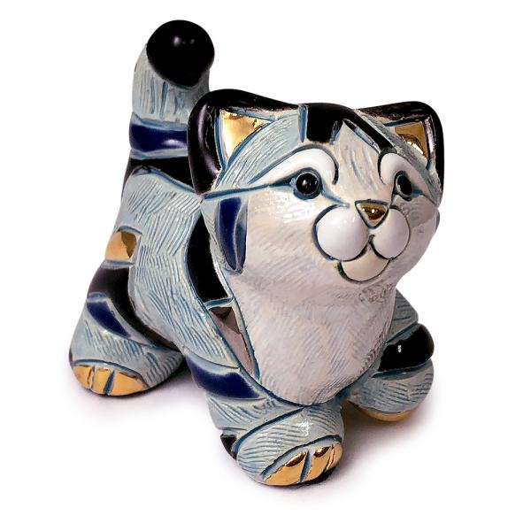 青トラネコ子供 (F323)ゴールドをあしらい豪華な仕上がりです。【サイズ】たて8.0×よこ5.0×高さ7.0（cm）【素材】陶器(微粒子粘土)【原産国】ウルグアイ※作品はすべて手作りにつき画像と現物のサイズ・細部の作りや色合いは微妙に変る...