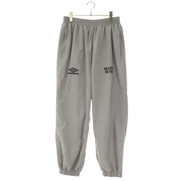 ブランド：ワコマリア/WACKO MARIA商品名： 26SS-WMO-UB02 ナイロントラックロングパンツサイズ：XL状態ランク：Sカラー：グレー