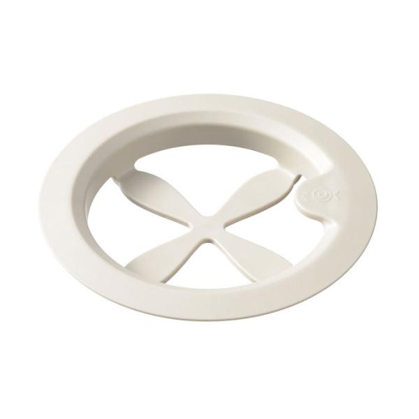 市販の浴室用の排水口ネットをセットするためのホルダーです。網目がないシンプルなフレーム型なので、汚れもたまりにくく、サッと洗えます。防汚材クリンベル(R)配合だから汚れが付きにくく、ヌメリにくいです。※お使いの目皿の直径が10.2cm、排水...