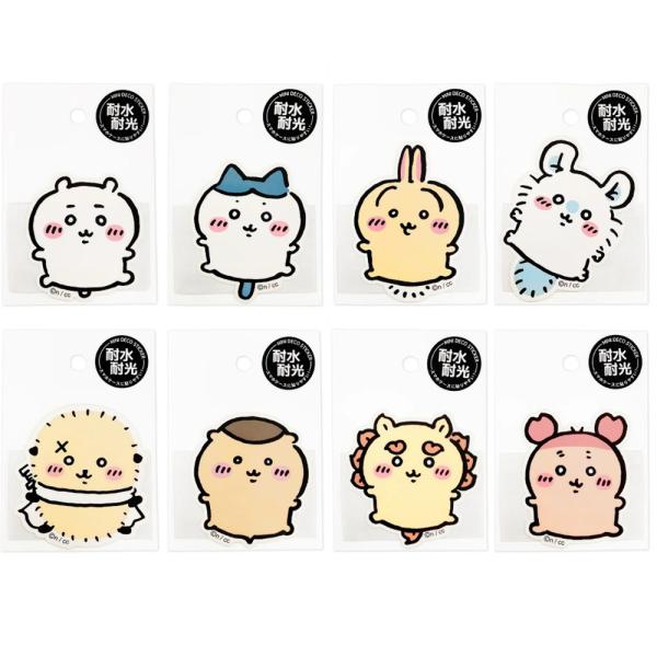 スマホや持ち物のデコにぴったりなシール。耐水耐光でさらにうれしい！■サイズ（約）：H73×W65×D1mm以内■重さ（約）：2g■材質：白PVC、耐水耐光■製造地：日本カミオジャパンちいかわ(キャラ名) ハチワレ うさぎ モモンガ ラッコ ...