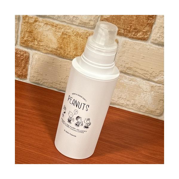 ピーナッツデザインのランドリーボトルが登場です！メーカー：マリモクラフト素材：AS樹脂/ポリプロピレンサイズ：約H:222mm×直径φ:75mm容量：約500ml※お使いのモニターの設定などの環境状況により、実際の商品と色味が異なる場合がご...