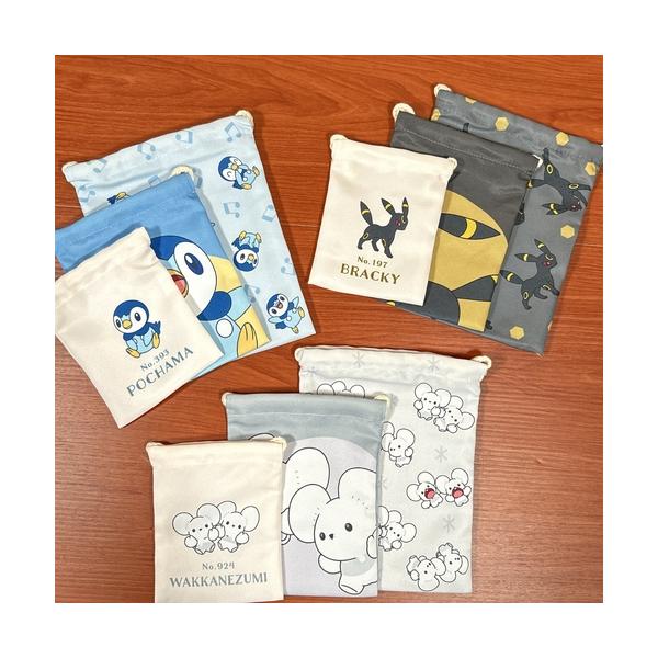 ポケットモンスターデザインの巾着です。大中小の3サイズでそれぞれデザイン違いで1セットになっているお得な巾着袋です。かわいいデザインでいろんな場面で使用できる。ブラッキー:PKM-932/4994209270424ポッチャマ:PKM-933...