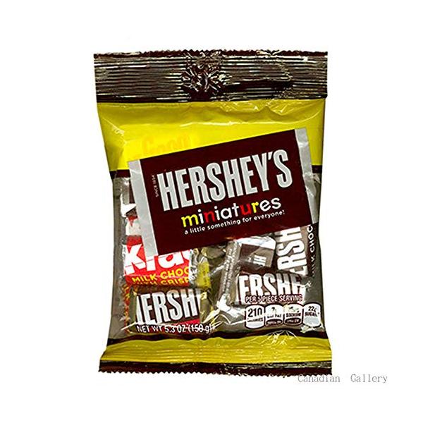 「商品情報」商品の説明サクッとしたクッキーと滑らかなクリームがバランスよくお口の中でとろけます。原材料・成分砂糖、ココアバター、植物油脂、無脂肪牛乳、コーンシロップ、小麦粉、乳糖、ココア、ホエイ、異性化液糖、カカオマス、食塩、乳化剤(大豆由...