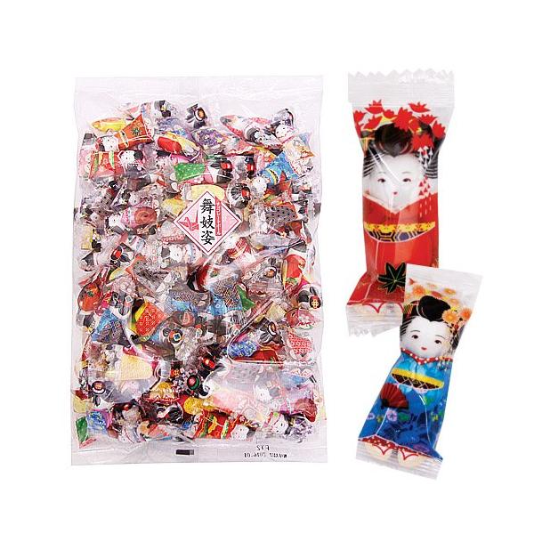 「商品情報」「主な仕様」内容量：500g（約150個包装入）舞妓姿のイラストのパッケージに、直径約1cmの丸いチョコ玉が2個包装されています。１１月・１２月・１月は、特に受注が多いため、納品までに２週間以上掛かる場合もあります。ご了承の上、...