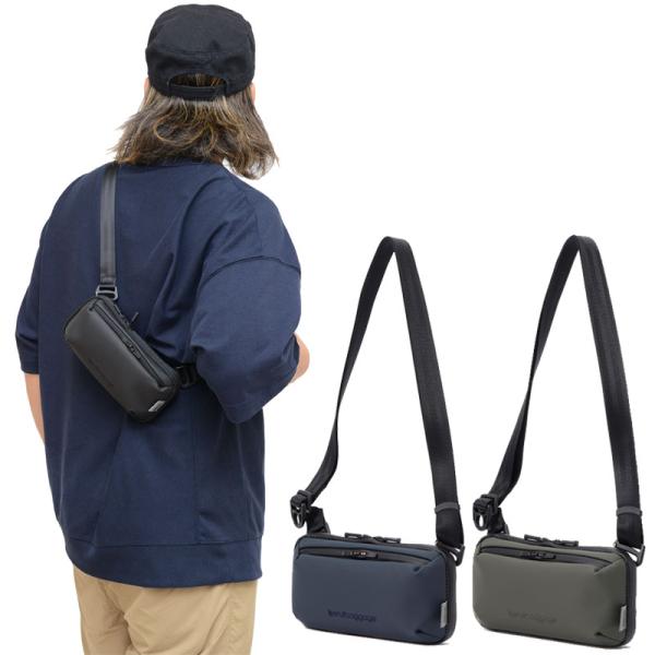 ありふれた日常とトラベルシーンをシームレスにつなぐ、beruf baggage史上最も機能的でコンパクトなトラベルウォレットです。圧倒的にミニマルな外観に内包された機能性は、シンプルな操作で直観的に身に着け、扱うことができます。長年の定番ア...