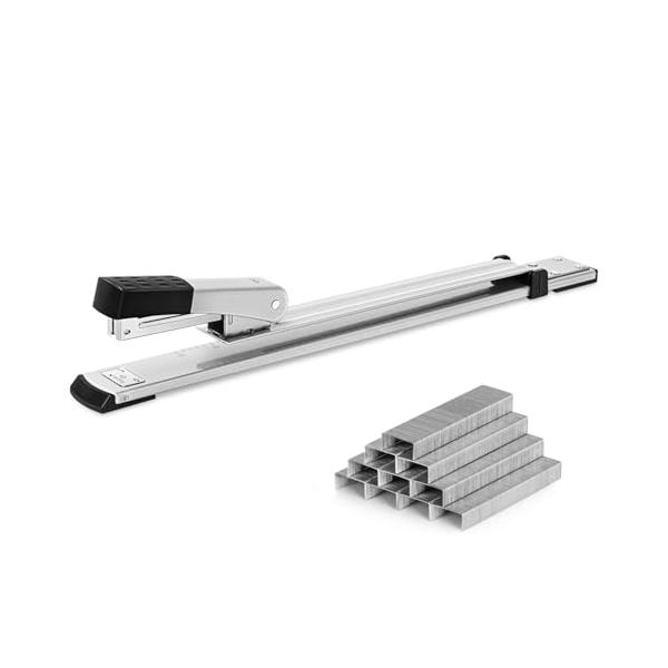 クラシックシルバー/-/E0334DELI・Color:シルバー・パッケージ個数:1・丈夫なオールメタル製で高耐久全金属構造により長く使えて、綴じ作業も安定。業務用にも安心の設計・最大32cm対応のロングリーチ設計用紙の中心まで届くロングア...