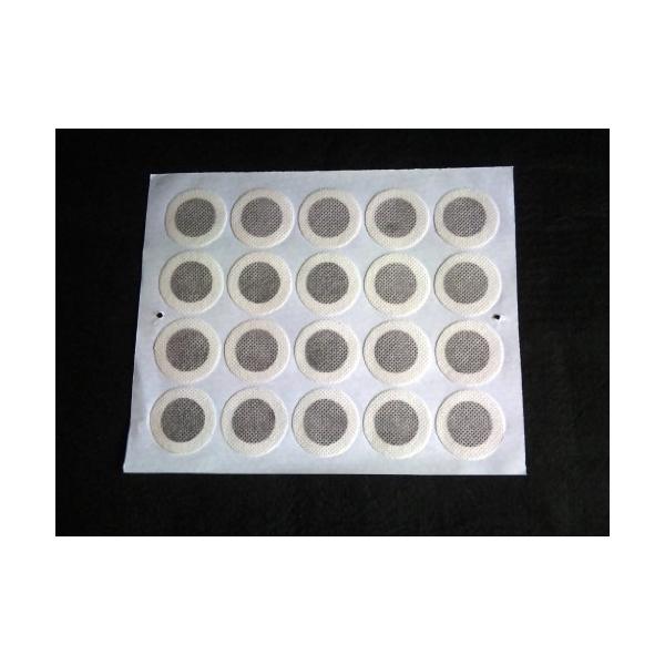 パッケージ個数:1・不綿布素材で水にも強く破れにくいフィルターです。また通気性が良く、保湿も抜群です。・シール部分も強力でとても剥がれにくく飼育途中でめくれるなどのトラブルを防ぎます。・クリアボトル各サイズの共通交換用フィルターになります。...