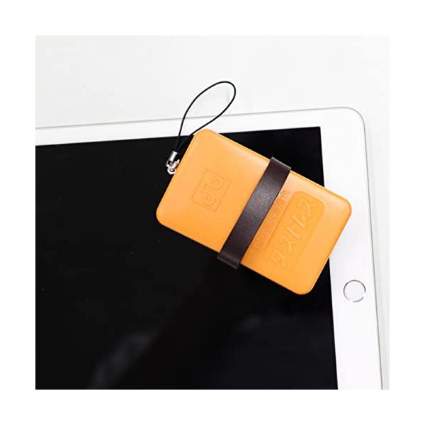 ・Sサイズ  DRF-GCR-S・・Color:Sサイズ・「懐かしの黒板ふき」が、画面クリーナに変身・【特長】拭き面にはマイクロファイバーを採用し、撫でるだけでピカピカ・【仕様】のびーるストラップで画面の端から端まで拭ける・【SDGs】ペッ...