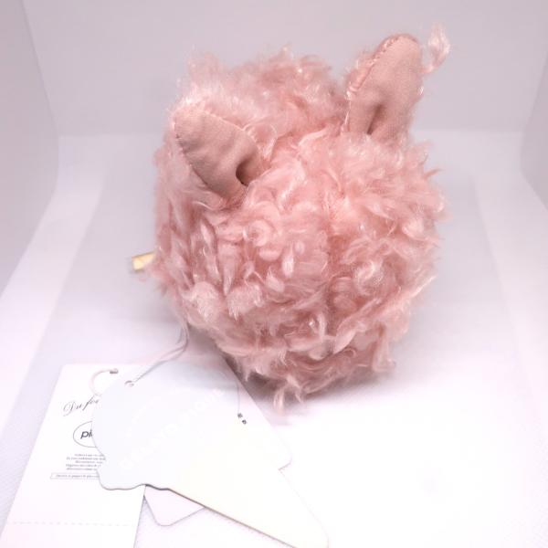 【商品説明】【実寸約】9×9×6cm【素材】ポリエステル100【状態】新品タグ付きのお品物【定価】2860円【デザイン】ピンク系手のひらサイズのふわふわ可愛いミニポーチ。普段使いはもちろん、コスメなどの小分け収納に便利です。底がぐるりとジッ...