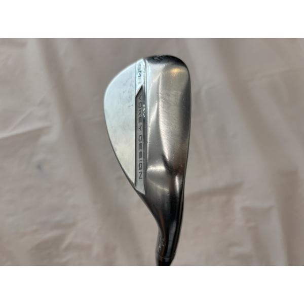 ■種別：ウェッジ　■メーカー：タイトリスト■モデル：ボーケイSM8ツアークローム56-08M　■シャフト：Diamana Thump WEDGE 115■フレックス：-　■ロフト：56■本数：1　■番手：56■長さ：35.75　■クラブ重量...