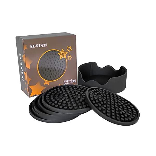 家具を汚れや損傷から守ります:シリコンコースターは4.3インチですべてのカップやマグに合います。厚さ1/4インチ (7mm) で、優れたバーツールとアクセサリーです。 ドリンクウェアは十分に収まっていますが、底に引っかからないのでこぼれるこ...