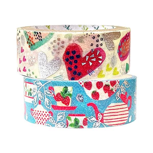 Shinzi Katohが描いたポップなイラストが特徴で、大人かわいいデザインに仕上がりました。シルバーホログラム箔できらぴか仕様のマスキングテープです。 サイズ 各幅15mm*長さ3m  セット内容 いちご はぁと貼ってはがせる再剥離タイ...