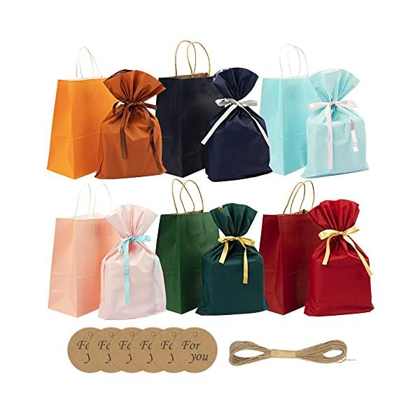 商品内容 6枚ラッピング袋 6色 ：高さ36*幅24* 　6枚紙袋 6色 ：27*21*11cm　6枚タグ：3.5cm　ひも*1：5m*1mm 合計19点。 ラッピング袋 安全安心なPE素材を採用し、毒性もなく無臭でリサイクル利用できます。...