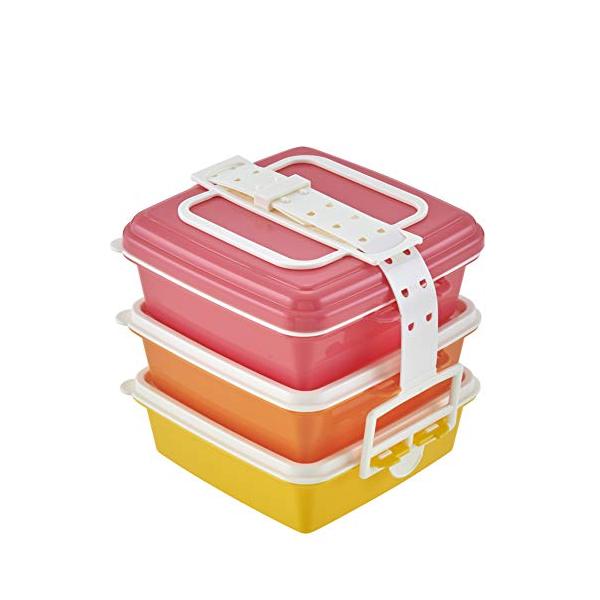 サイズ:18.7*16.5*H18.1(cm)生産国:日本容量:920ml*3特長:コンパクト収納特長:2段でも使用可能特長:調整ベルト&amp;持ち手付き特長:上蓋と中蓋の隙間にちょっとした収納スペース有りホーム＆キッチン:キッチン用品:...