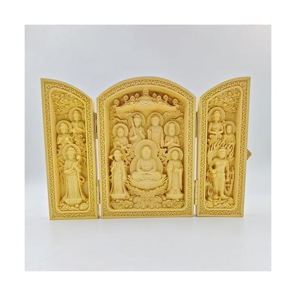 十三仏が初めて祀られたのは室町時代のこと。遺族が追善供養すれば、ご故人を御加護くださると信仰されるようになりました。以来、初七日から三十三回忌まで13回の法要の御本尊とすることは日本伝統の慣わしです。かの空海がいかなる時もお持ちになって歩か...