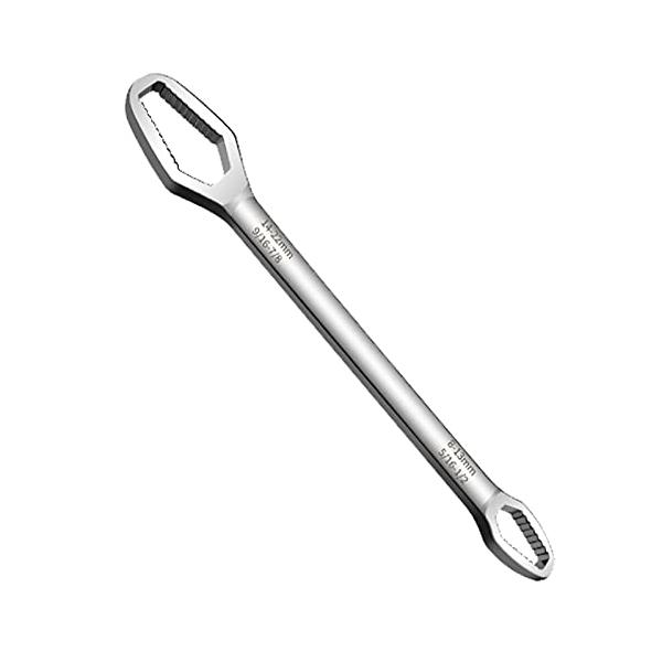 たくさんのスパナやレンチの機能をこれ1本で。8mm*22mm対応コンビネーションレンチ、万能スパナです。硬質クロムバナジウム鋼の鏡面仕上げにより、耐久性に優れた高強度、防錆加工となっております。車、バイク、自転車の整備や故障時などの緊急メン...