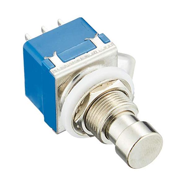 CLIFF FC71077タイプの3PDTフットスイッチ。全長：約42mm(端子部含む  本体幅:約19.5mm x 17mm シャフト径：約12mmエフェクターのフットスイッチ等にご利用頂けます。ナット、ワッシャー、菊ワッシャーが付属しま...