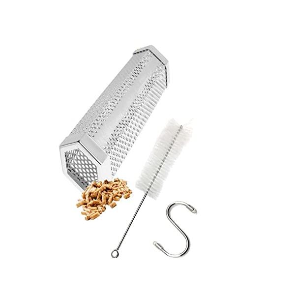 ボックスの中にウッドチップを入れて、燻製や香り付けにBBQグリルやスモーカーボックスでご使用いただけます。円型と六角形２つのタイプ、それぞれ長さ15.5cmと30.5cmからお選びいただけます。大きな開口部にチップやペレットを入れてグリルや...