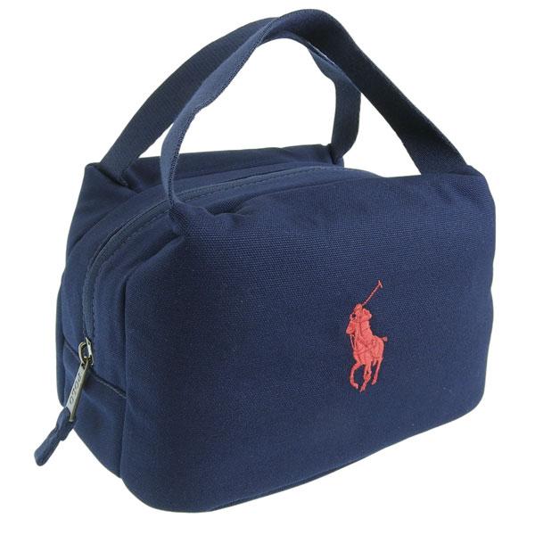 ラルフローレン/RALPHLAUREN/ハンドバッグフロントのポニー刺繍が印象的なキャンバス地のハンドバッグ。内側に保冷・保温機能を備えており、ランチバッグやちょっとしたお出かけにも便利。上品なデザインと実用性を兼ね備え、デイリーシーンをさ...