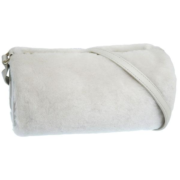 フルラ/FURLA/ショルダーバッグ/DALIA/L/CROSSBODY/BAGフルラらしい上品なフォルムとミニマルなデザインが魅力のショルダーバッグ。必要なものをすっきり収納できる実用性を備えつつ、肩にかけるだけで装いがグッと洗練された印...