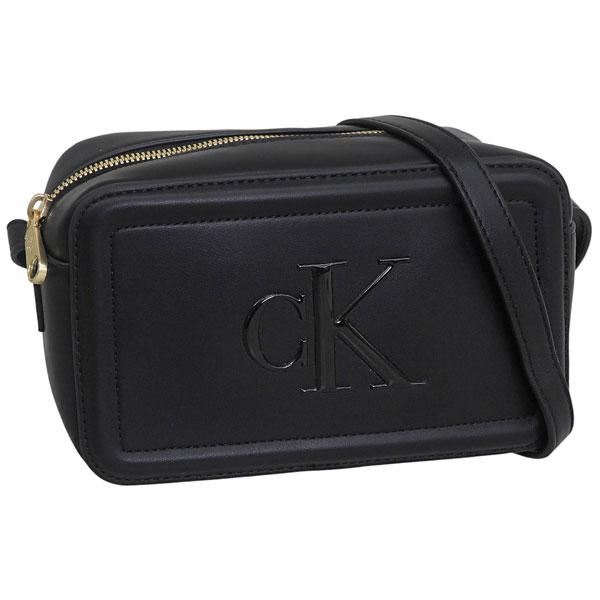 カルバンクライン/CALVINKLEIN/ショルダーバッグ/BOLD/CK/CAMERA/BAGコンパクトながら存在感のあるロゴデザインが特徴のクロスボディバッグ。フロントに施された立体CKロゴがアクセントとなり、シンプルなブラックに程よい...