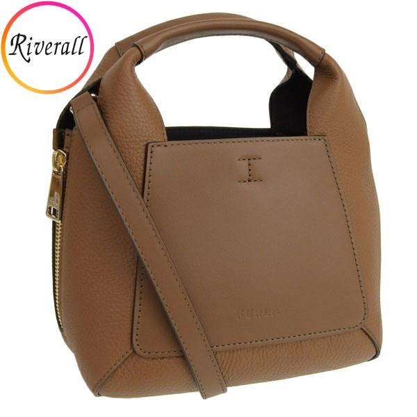 フルラ/FURLA バッグ 鞄FURLA/GILDA/MINI/TOTEエレガントで洗練された印象のショルダーバッグが入荷しました。サイドにファスナー付きで大きさを調整して頂けます。実用性も抜群◎【ギフトにもおすすめです。】■品番：wb00...