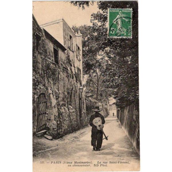 作品について1900年前後、ベル・エポックの輝きに包まれたパリの風景を写した、当時の実写ポストカードです。エッフェル塔、モンマルトルの丘、そして街角の記念碑――いまでは失われた馬車の音やガス灯の明かりが、静かな紙面の上に息づいています。本品...